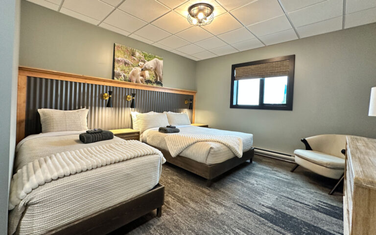 Blueberry Inn | Churchill, Manitoba